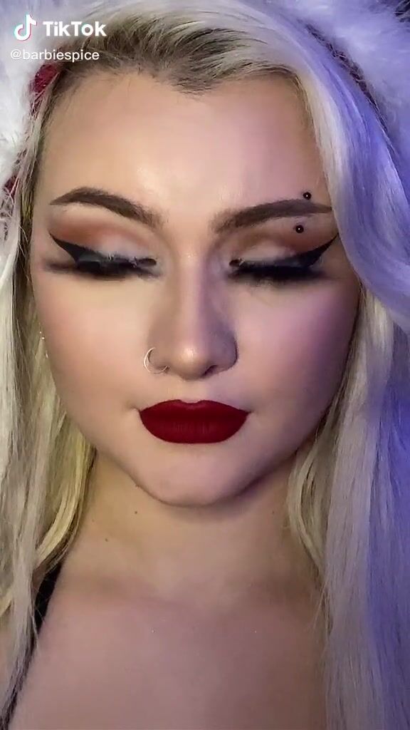 Lowri Rose-Williams (@barbiespice) #red lips #bra #red bra #skirt ...