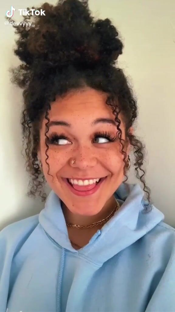 Devyn Winkler (@devvyyy_) #bikini #light green bikini «@madi hey i ...