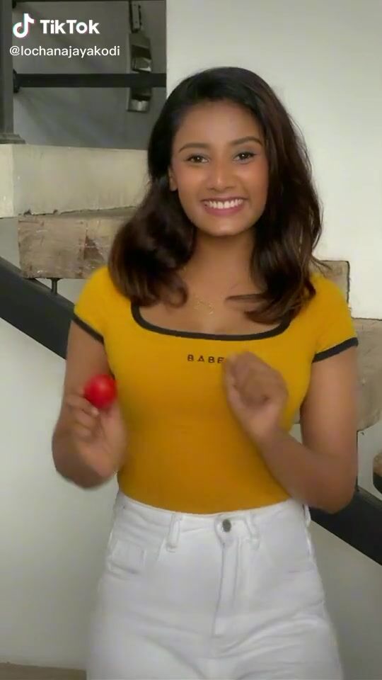 Lochana Jayakodi (@lochanajayakodi) #cleavage «ඔයාලත් මම වගේ MD Tomato ...