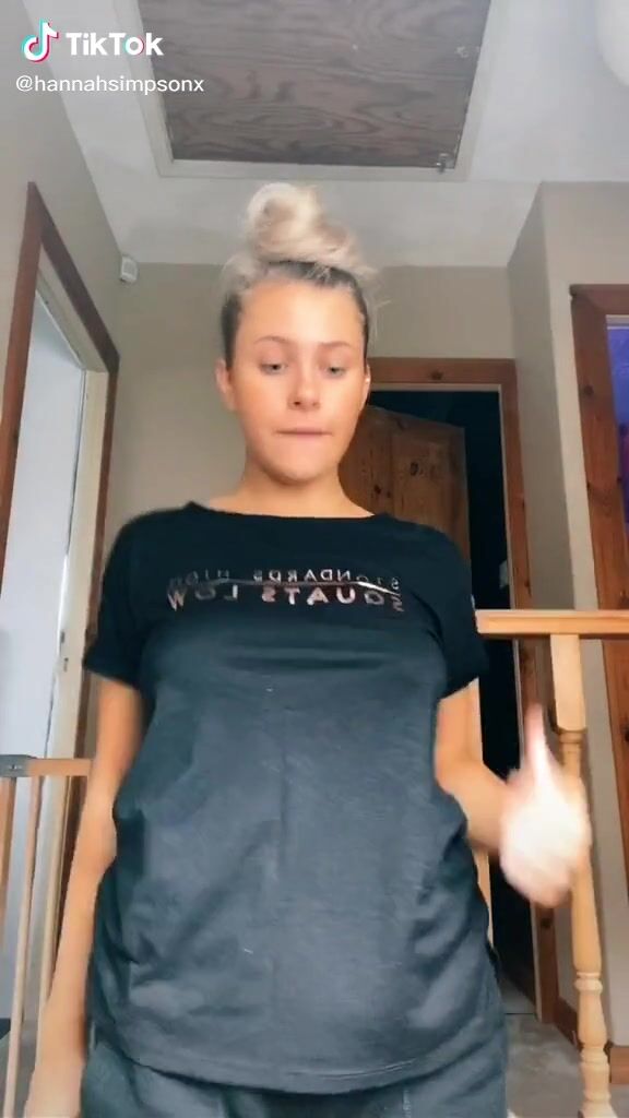 Hannah Simpson (@hannahsimpsonx) #sexy «hi» | yephot.com