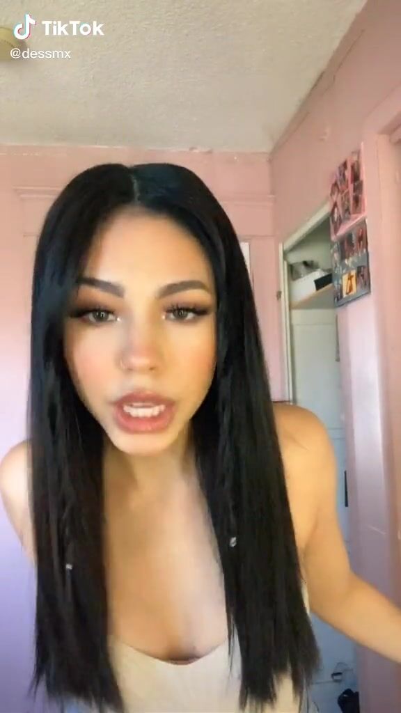 Destiny Salazar Dessmx Cleavage Top Beige Top Sexy «mood