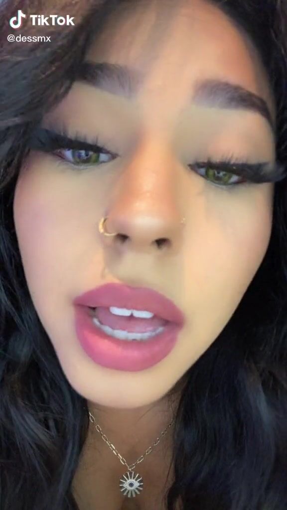 Destiny Salazar Dessmx Cleavage Sexy Belly Button «shes Back